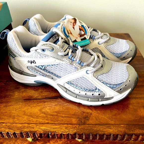 Ryka | Shoes | Ryka Assist Xt 2 Kelly Ripa | Poshmark